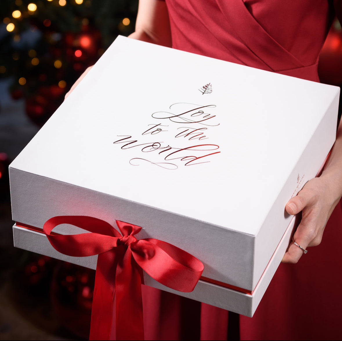 Festive Hamper – Four Seasons Hotel Bangkok at Chao Phraya River